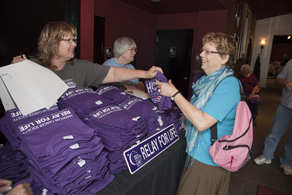 Dinner celebrates cancer survivors | News, Sports, Jobs - Lawrence ...